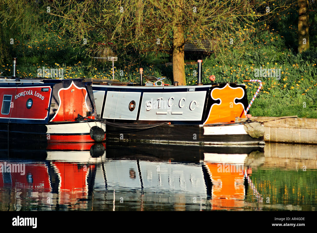 Boats on the Cam river, Cambridge - United Kingdom Stock Photo - Alamy