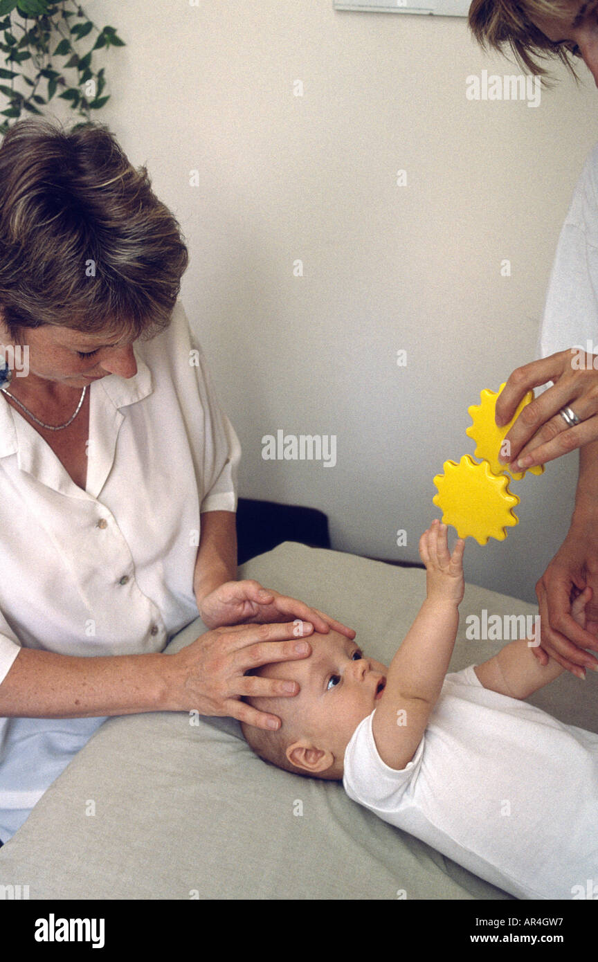 Cranial baby hi-res stock photography and images - Alamy
