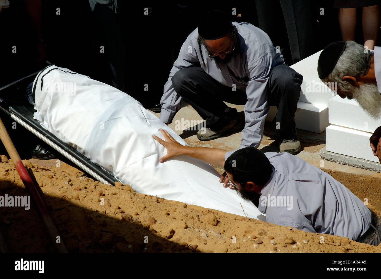 Jewish burial ground israel hi-res stock photography and images - Alamy
