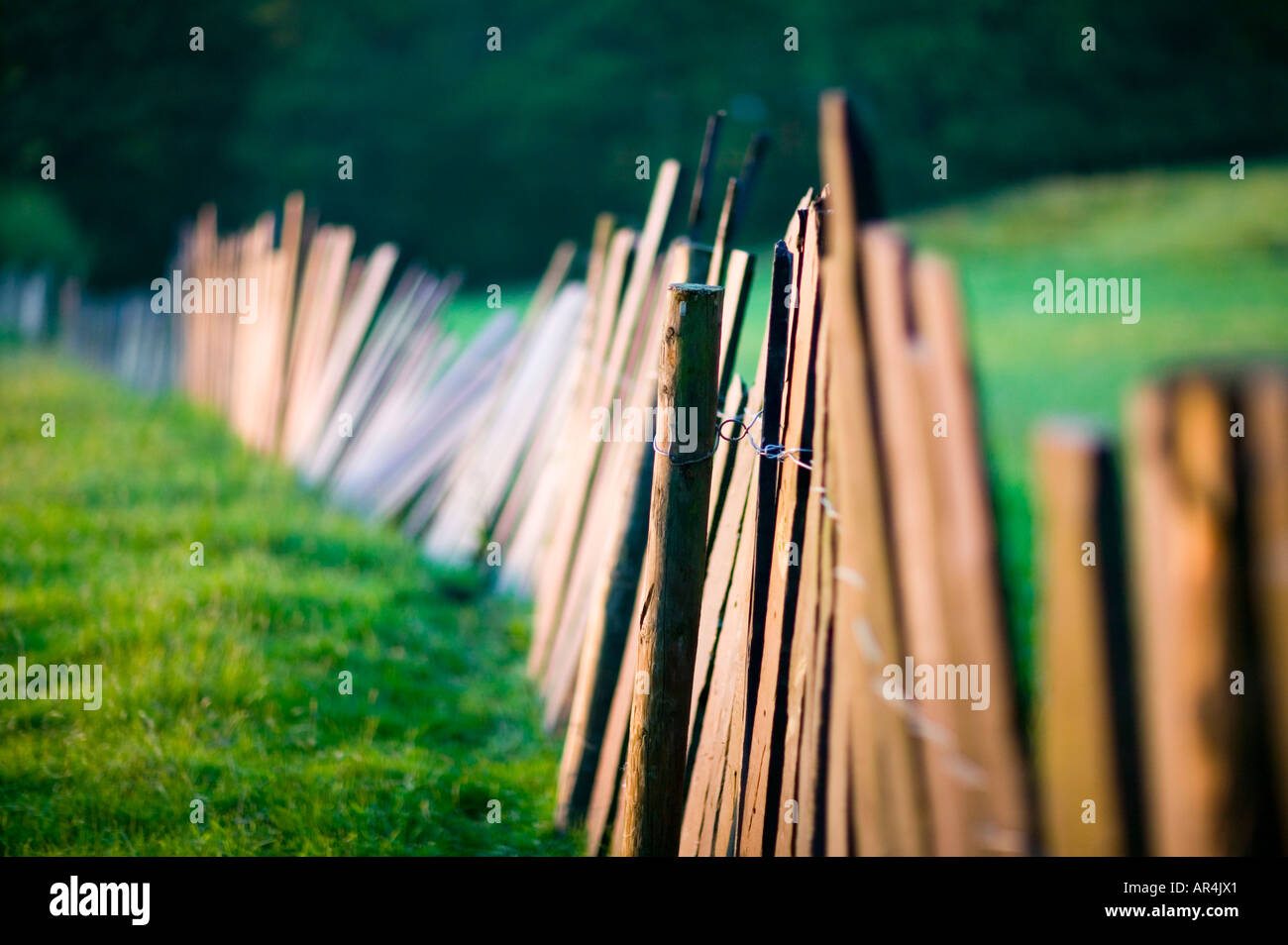 Slate fences hi-res stock photography and images - Alamy