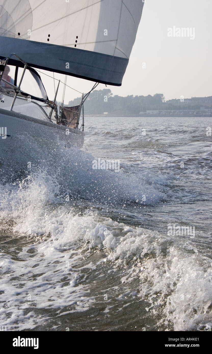 Front boat cutting waves hi-res stock photography and images - Alamy