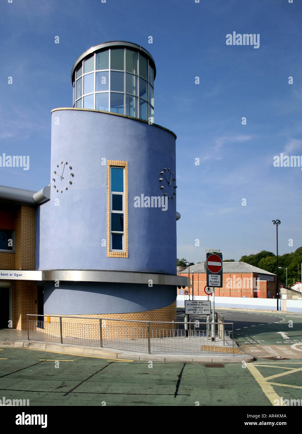 Bridgend bus station hi-res stock photography and images - Alamy