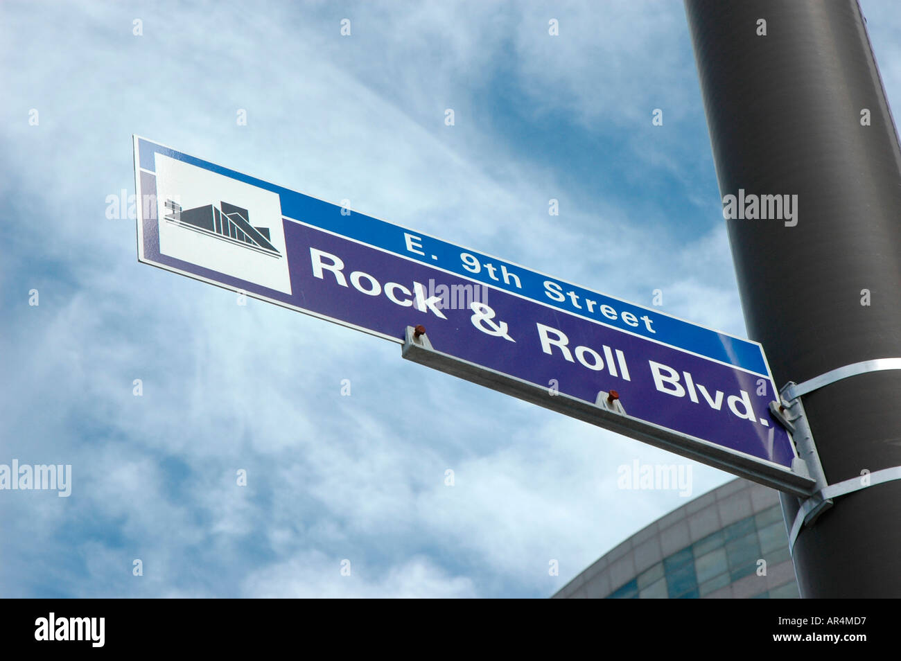 Cleveland pedestrian way hi-res stock photography and images - Alamy