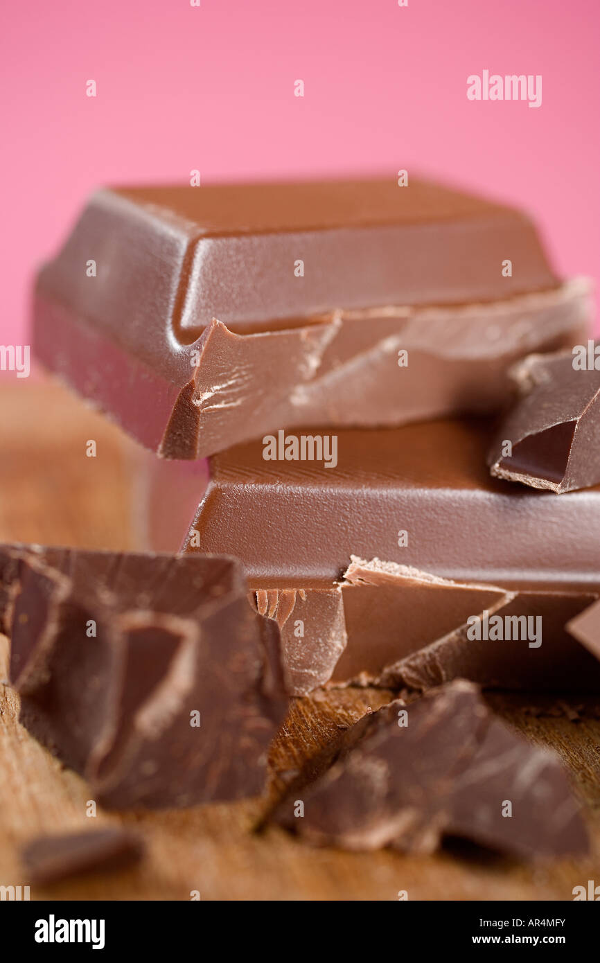 Small chocolate pieces hi-res stock photography and images - Alamy