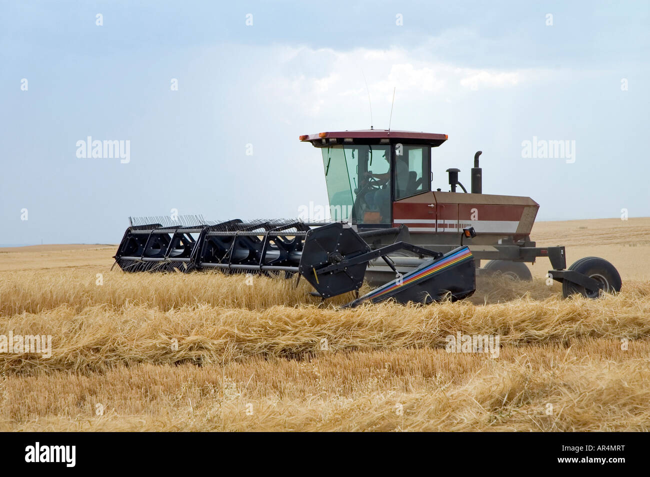 Swather hi-res stock photography and images - Alamy