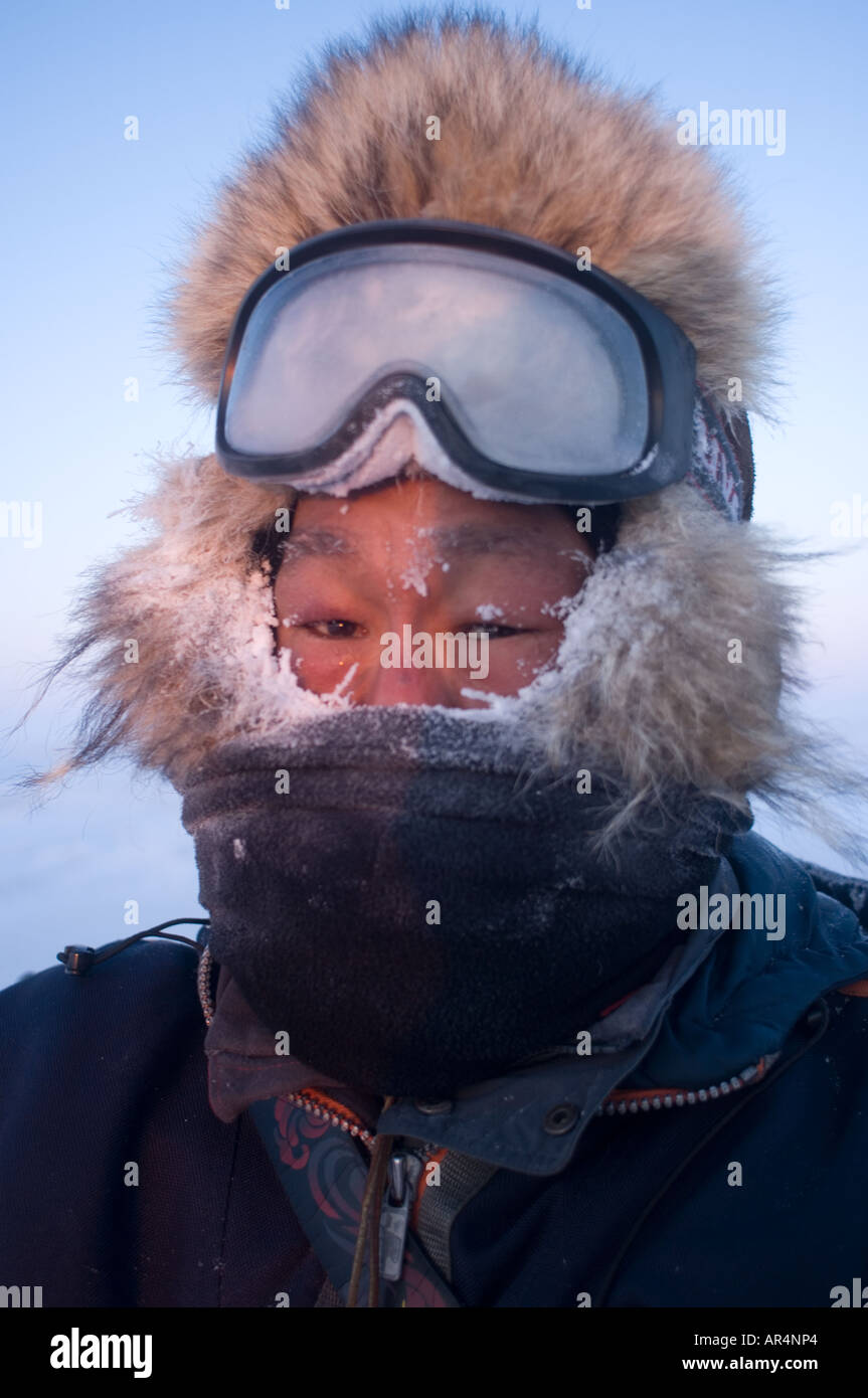 Eskimo on snow machine hi-res stock photography and images - Alamy