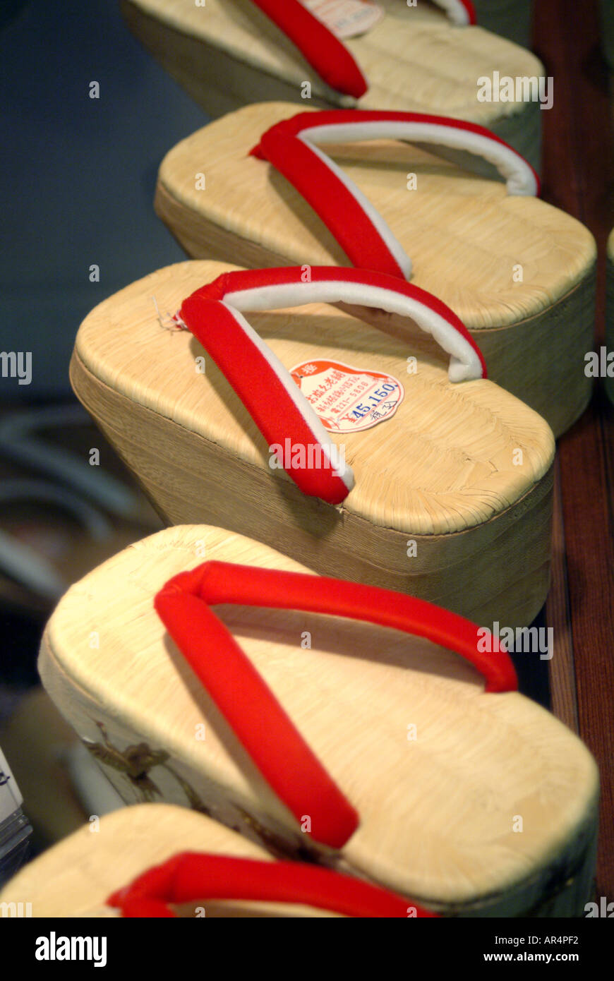 Geisha shoes hi-res stock photography and images - Alamy