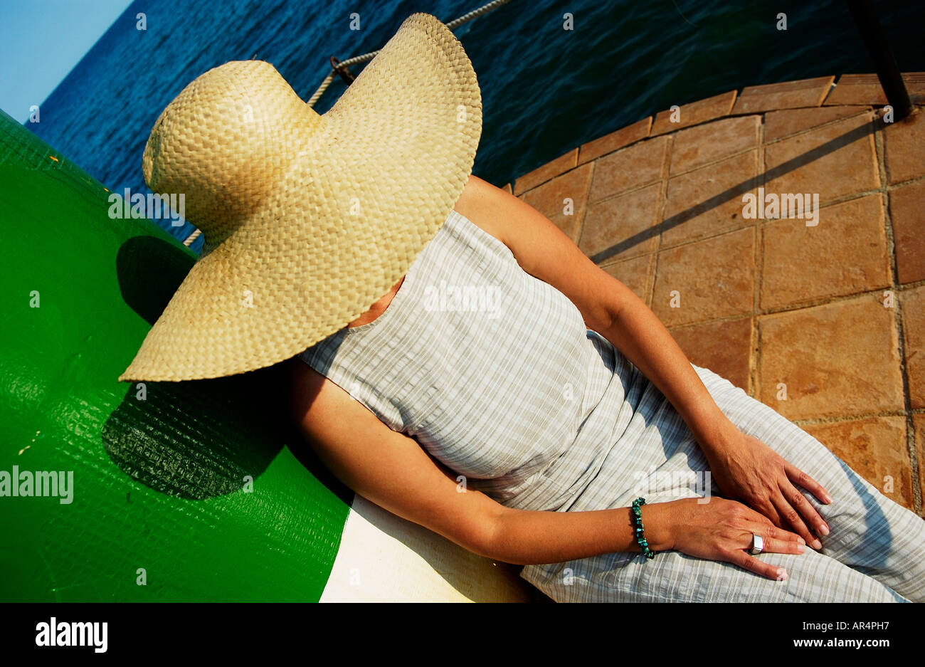 Anonymous lady hi-res stock photography and images - Alamy