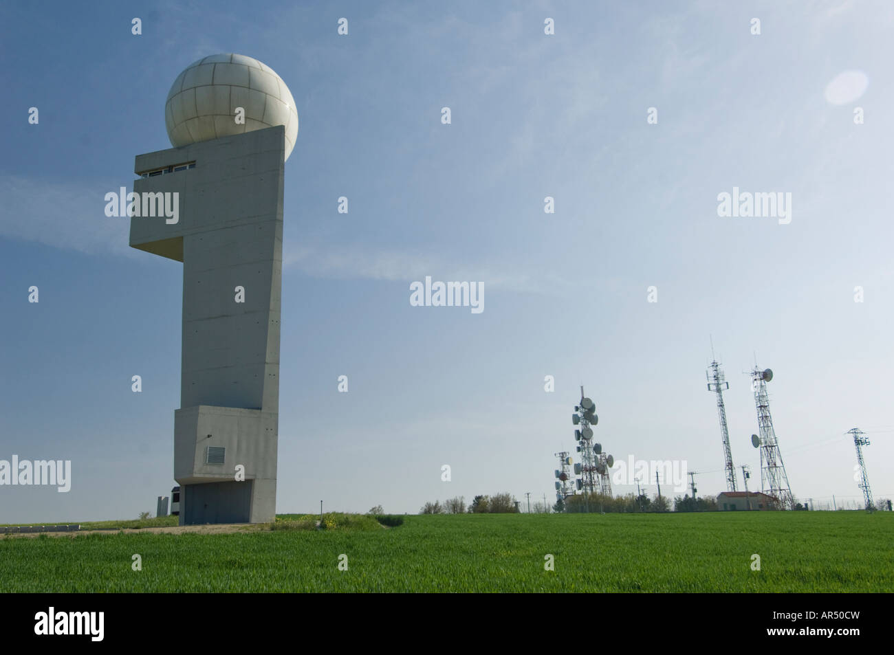 Weather radar system hi-res stock photography and images - Alamy