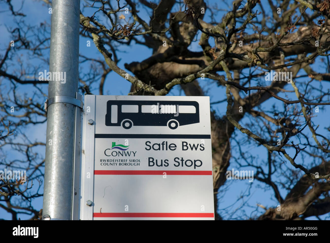 Bus Stop Sign Uk High Resolution Stock Photography and Images - Alamy