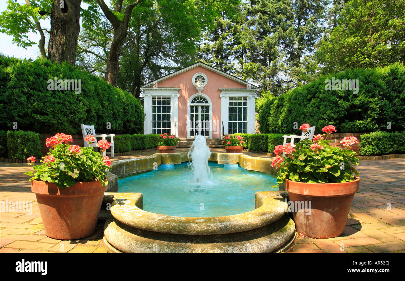 Pink Pavilion, Glen Burnie, Winchester, Virginia, USA Stock Photo - Alamy