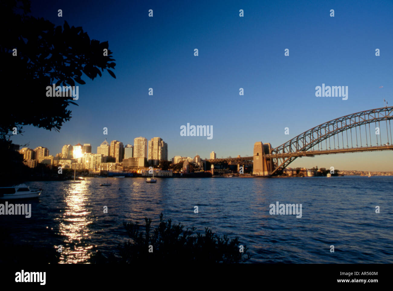 Milson's Point and Sydney Harbour Bridge from Blues Point, Sydney ...