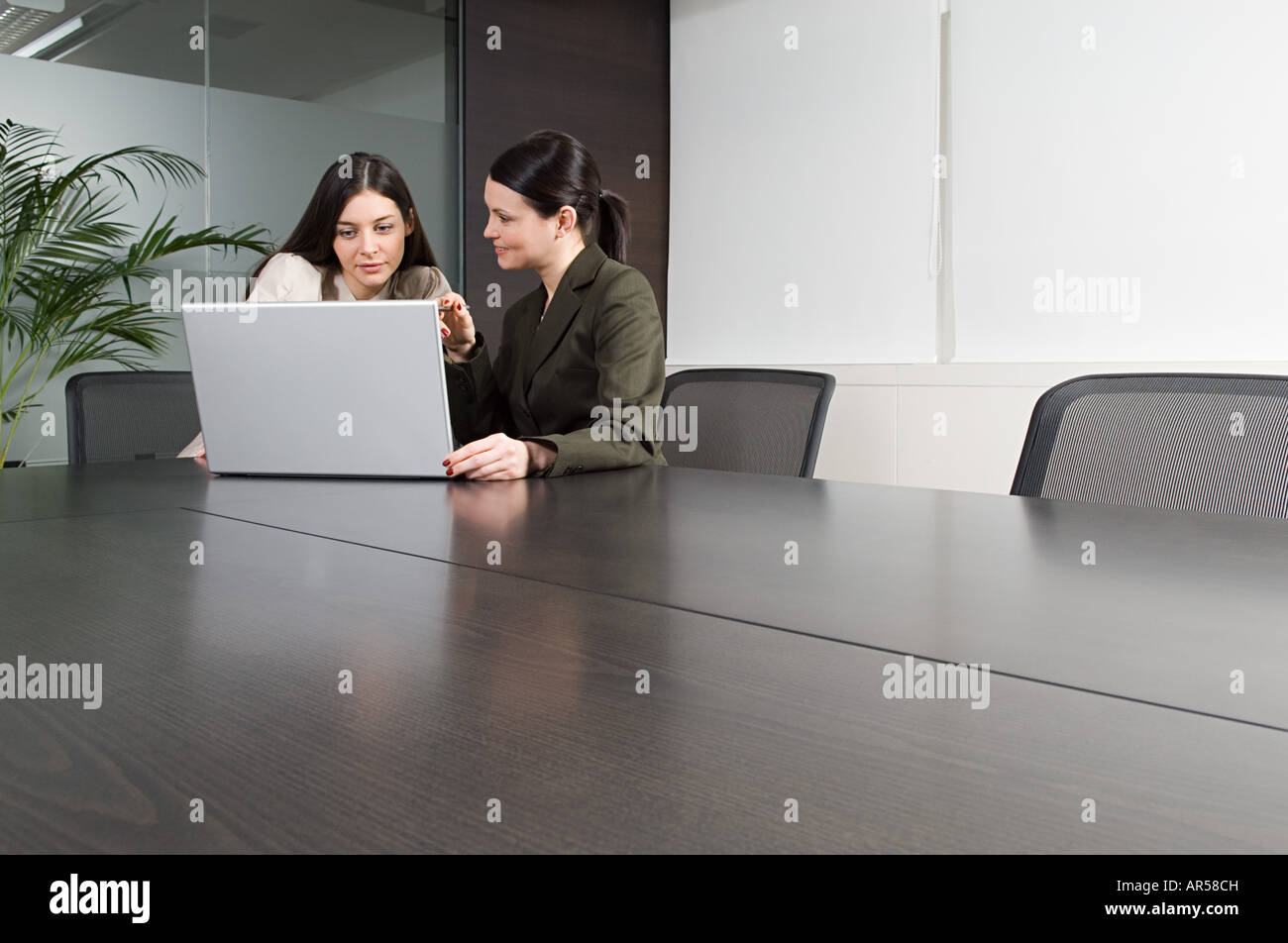 Bank manager helping customer Stock Photo - Alamy