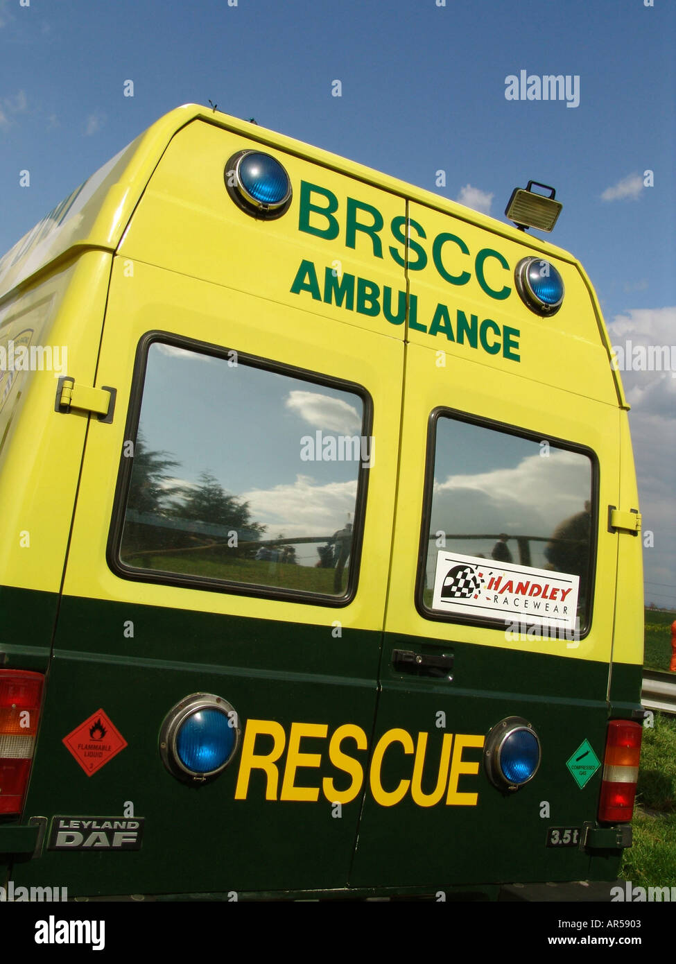 Racing medical vehicle hi-res stock photography and images - Alamy