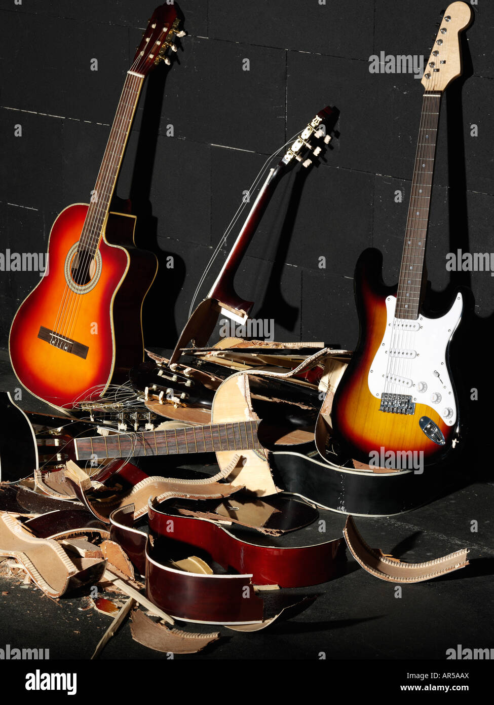 Smashed guitar hi-res stock photography and images - Alamy