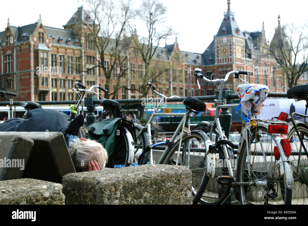 Homeless amsterdam hi-res stock photography and images - Alamy