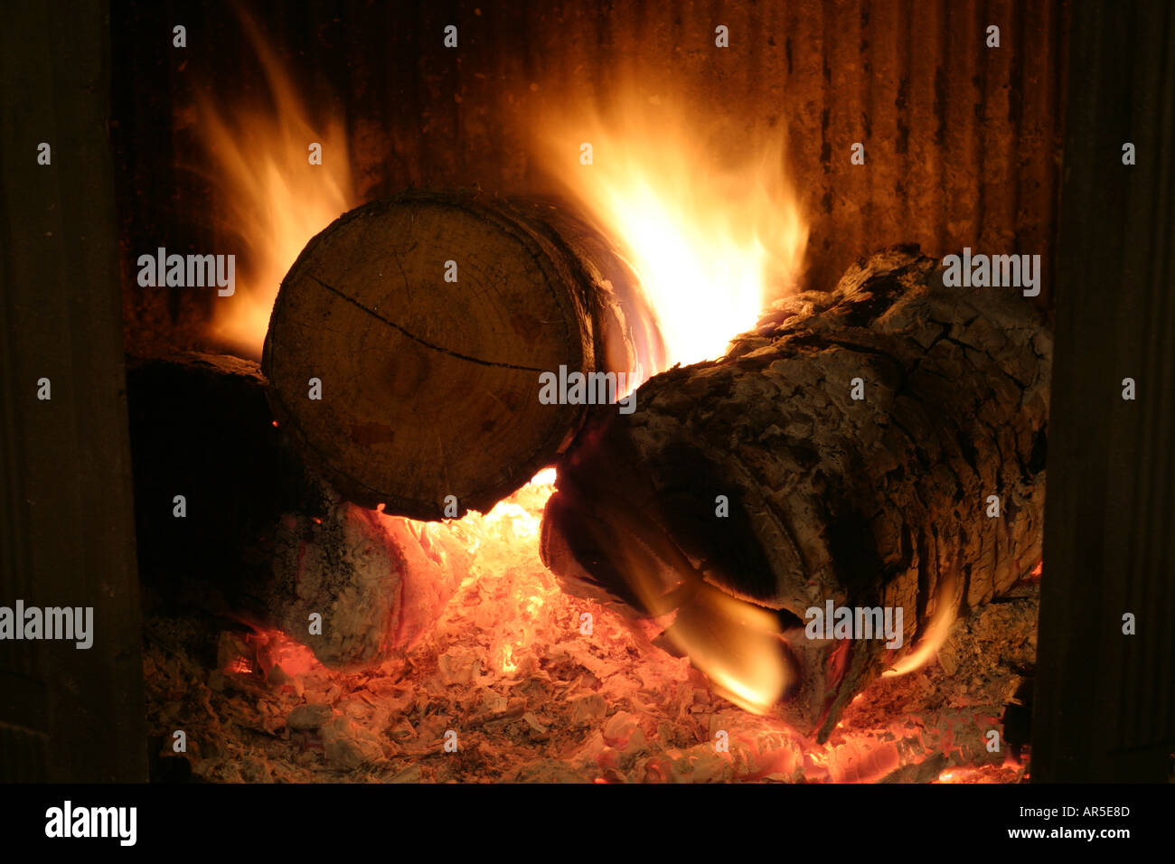 Grate oak hi-res stock photography and images - Alamy