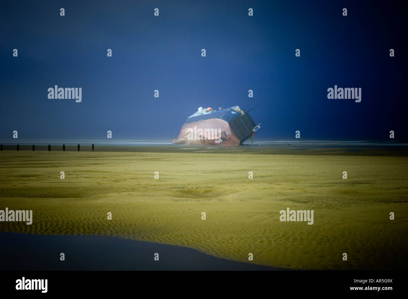 Grounded ferry hi-res stock photography and images - Alamy