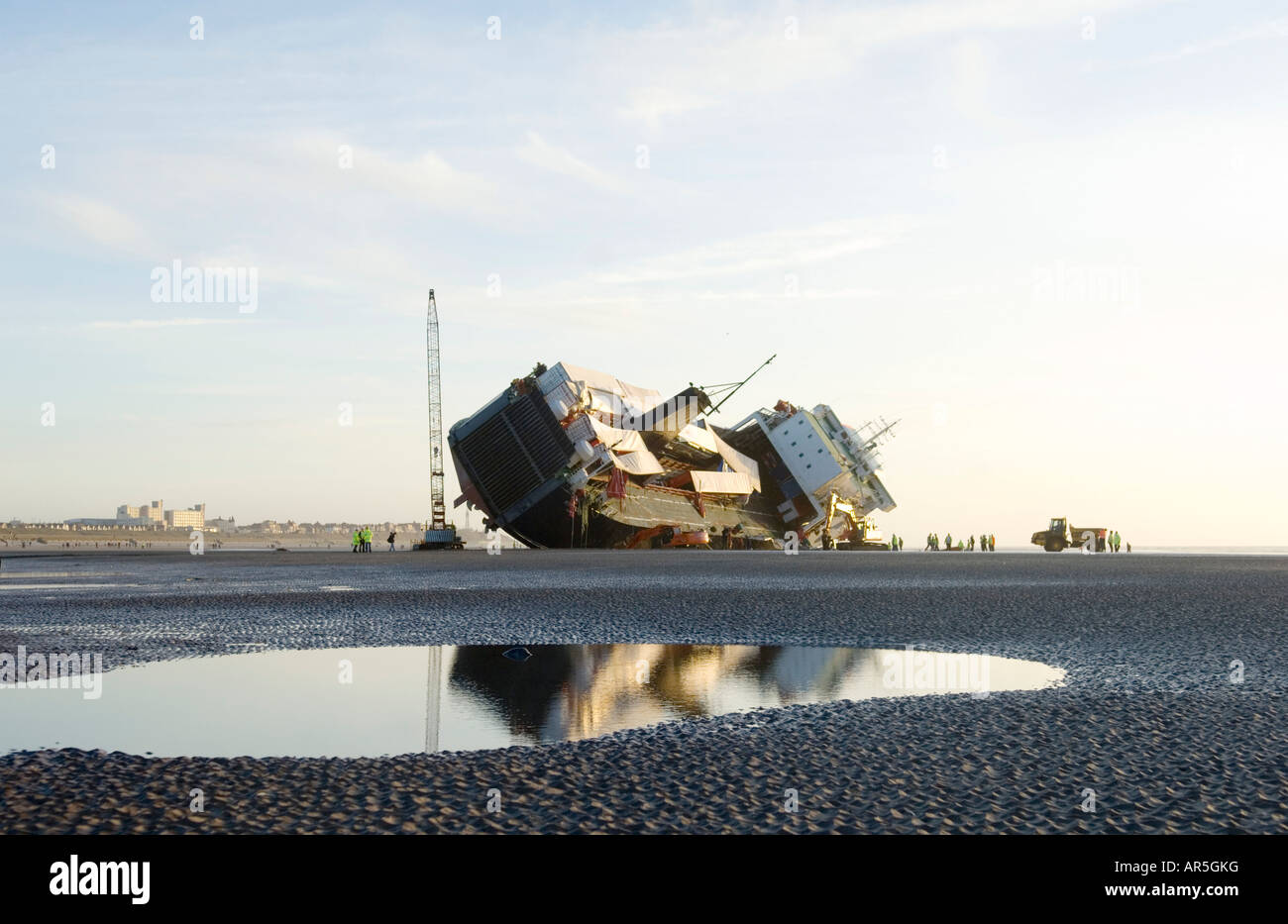 The grounded cargo ship hi-res stock photography and images - Alamy