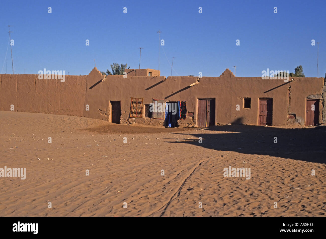Adobe bulilding in Morocco North Africa Stock Photo - Alamy