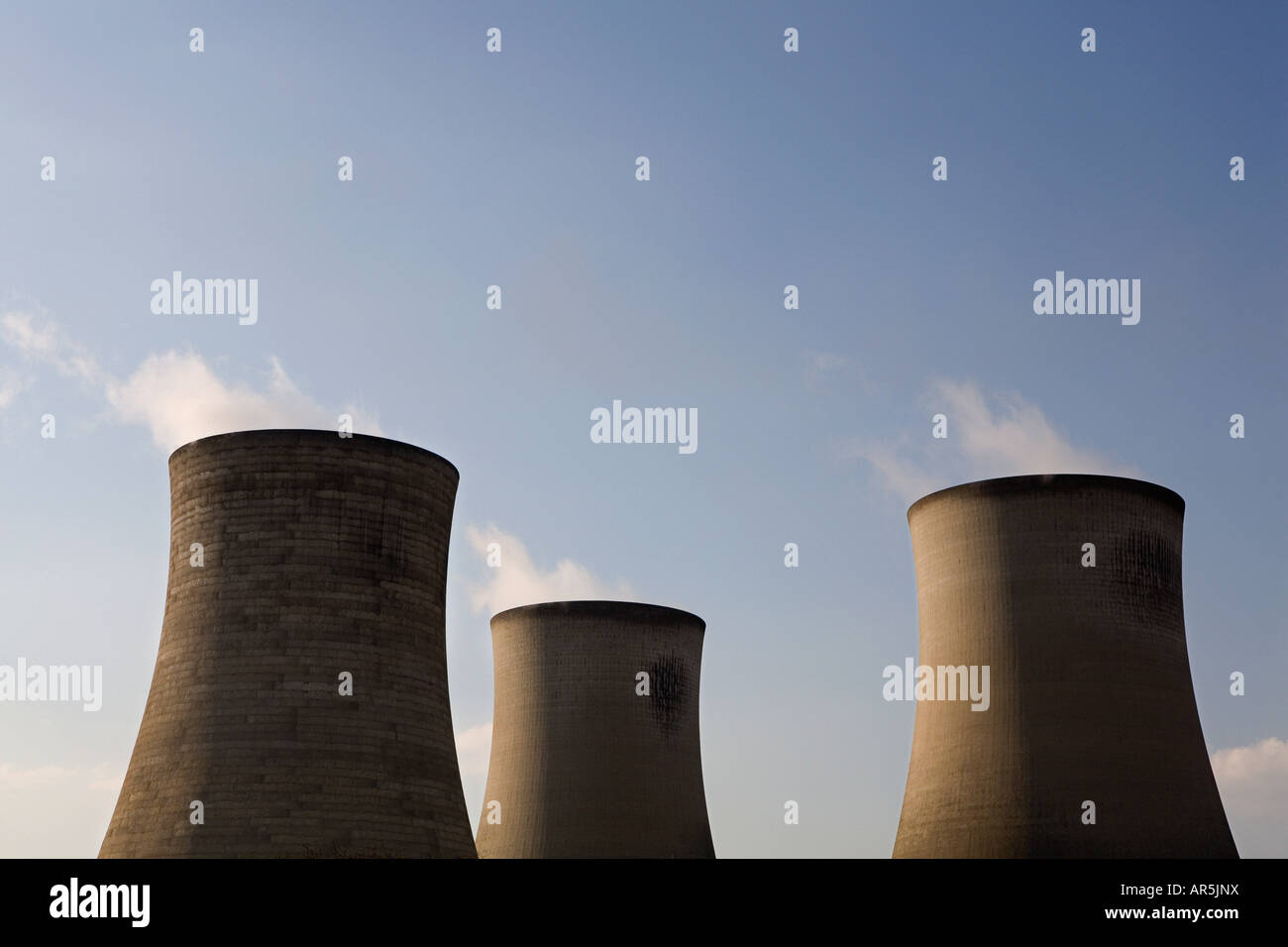 Three smokestacks hi-res stock photography and images - Alamy