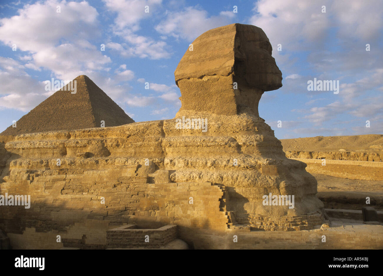 The great sphinx of giza Stock Photo - Alamy