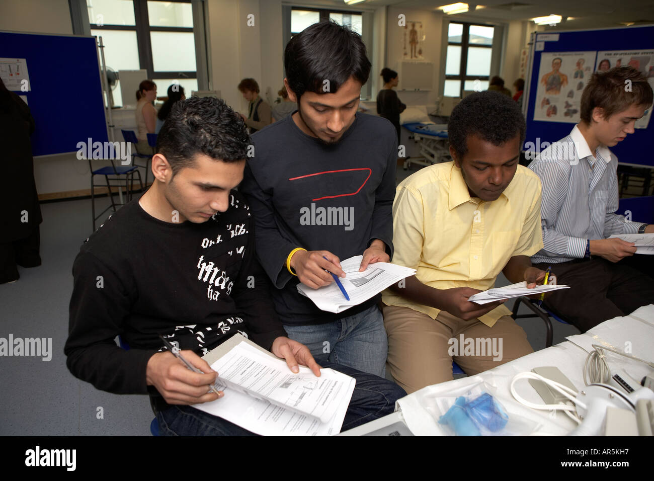 University training facility uk hi-res stock photography and images - Alamy