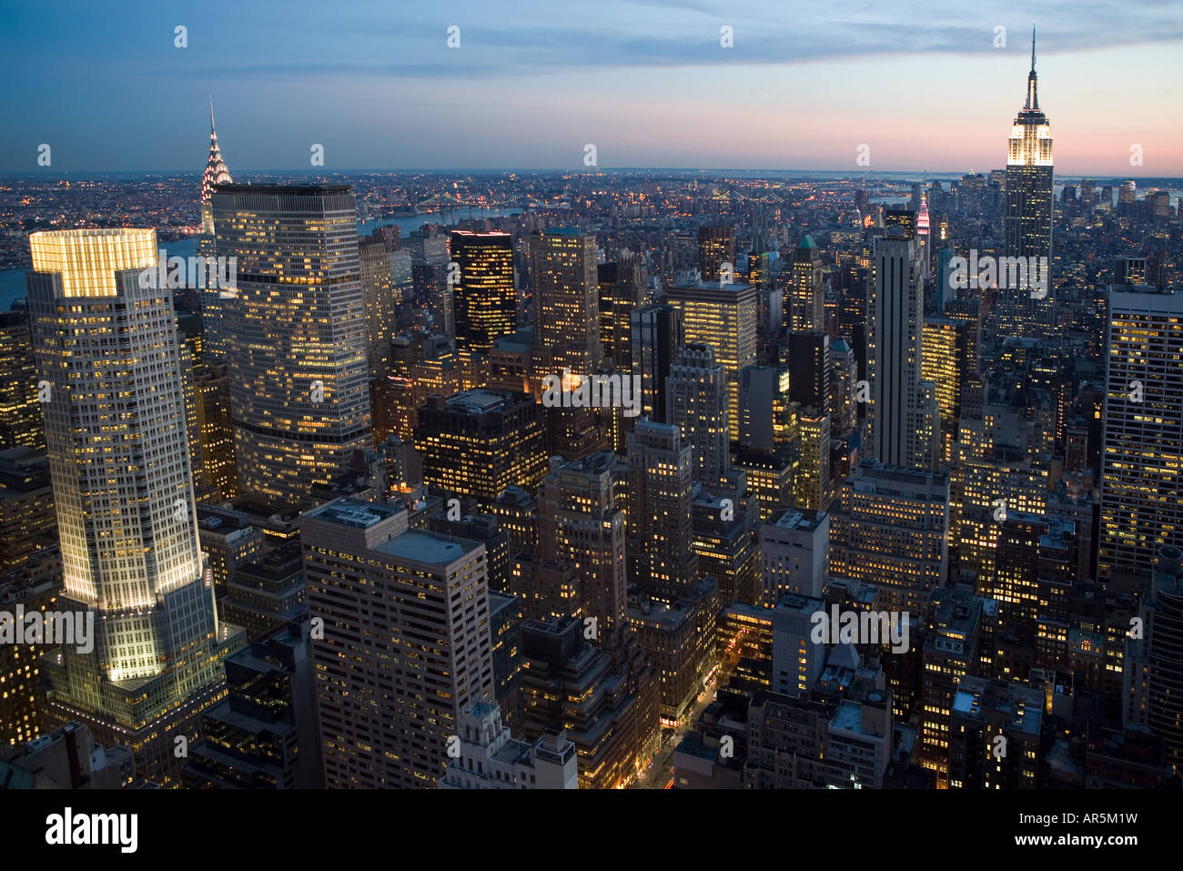 Ew york city manhattan skyline hi-res stock photography and images - Alamy