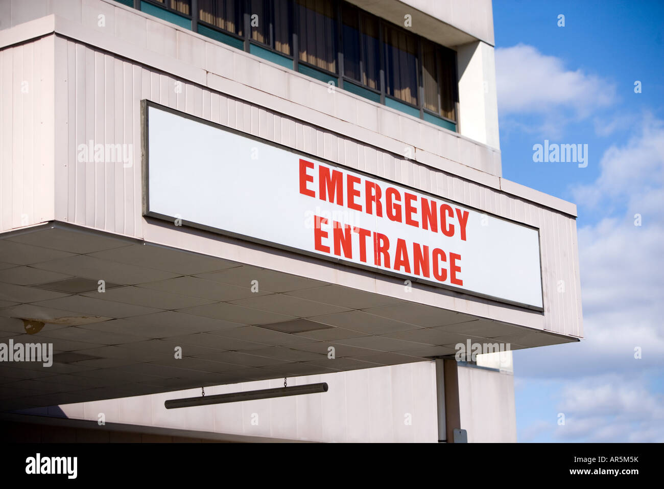 Emergency entrance hi-res stock photography and images - Alamy