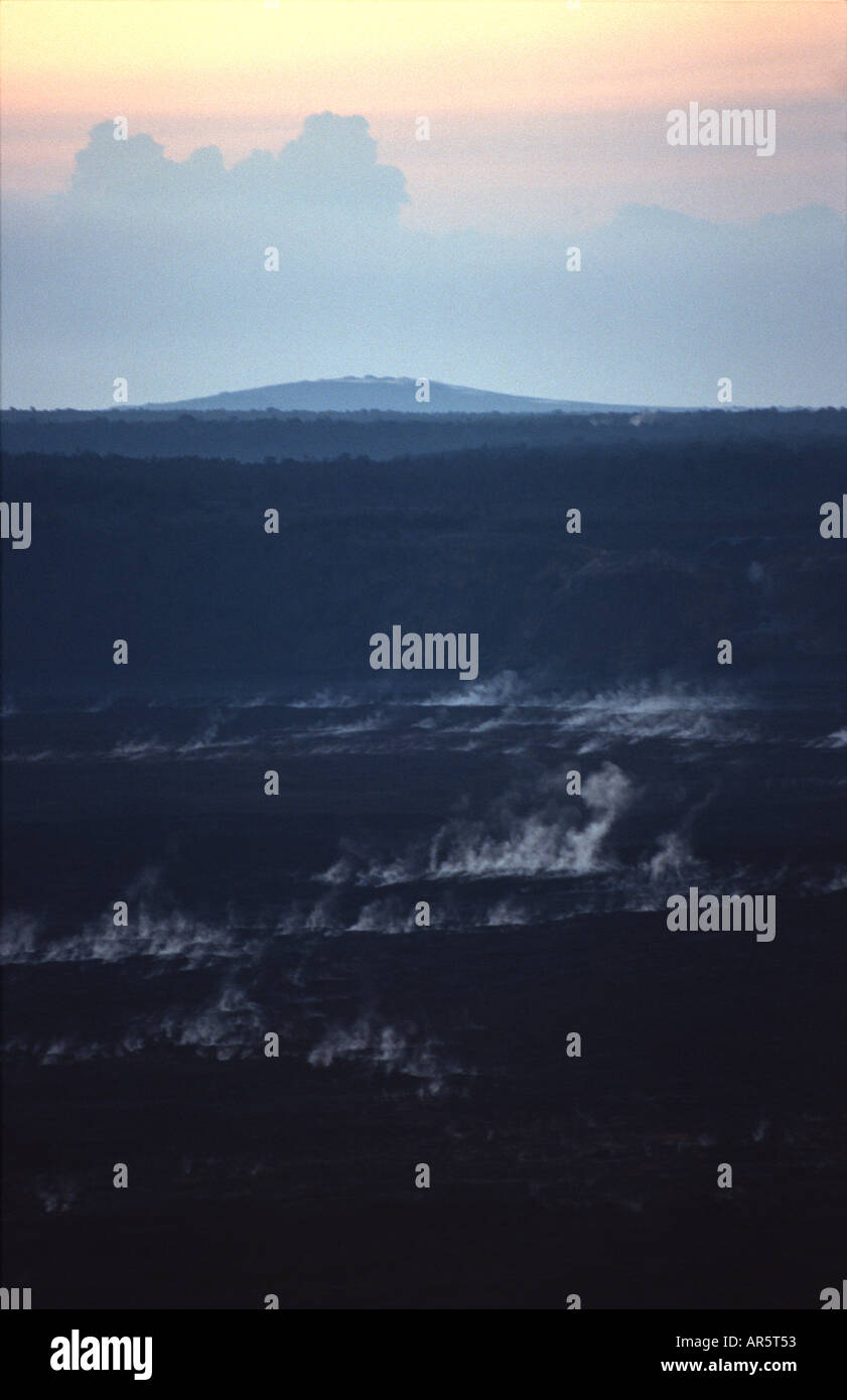Mauna Ulu Shield Volcano, Lua Manu Crater, at dawn Stock Photo - Alamy