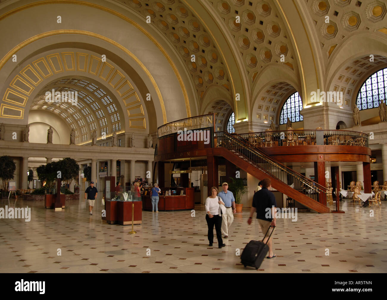 Washington d c metro system hi-res stock photography and images - Alamy