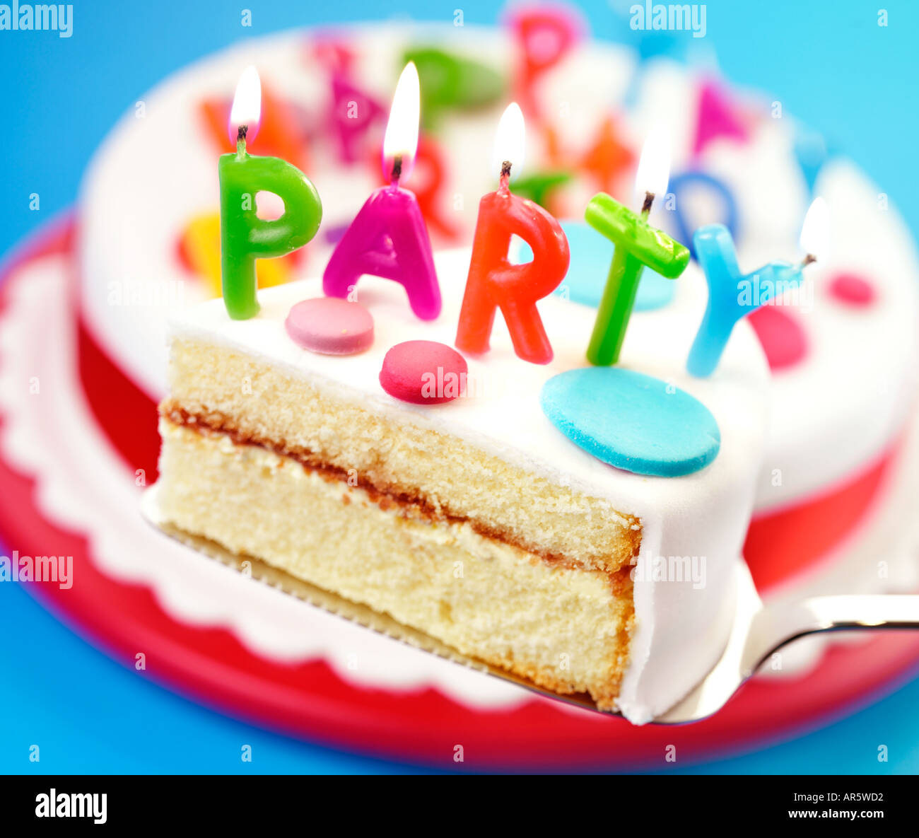 BIRTHDAY CAKE PARTY CAKE Stock Photo - Alamy