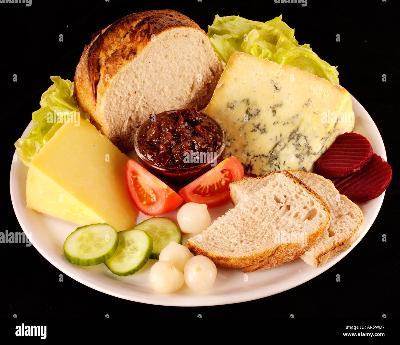 Ploughmans lunch hi-res stock photography and images - Alamy