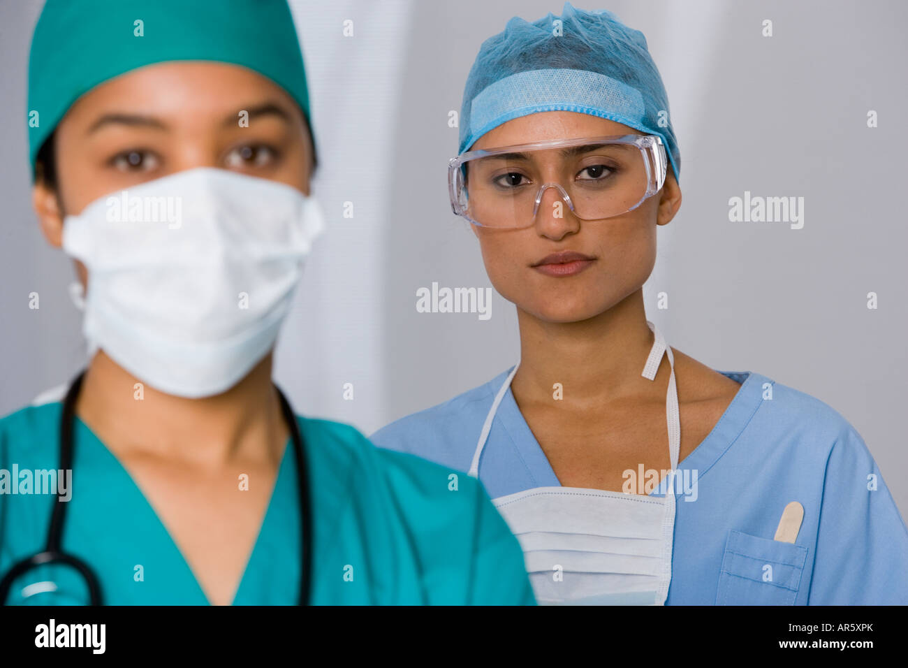 Portrait of multi-ethnic doctors Stock Photo - Alamy