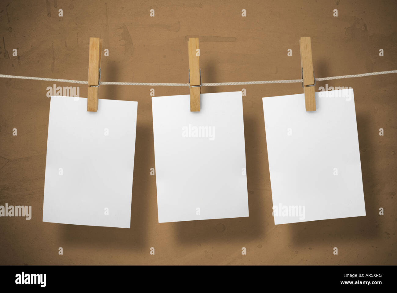 Developing photograph darkroom hi-res stock photography and images - Alamy