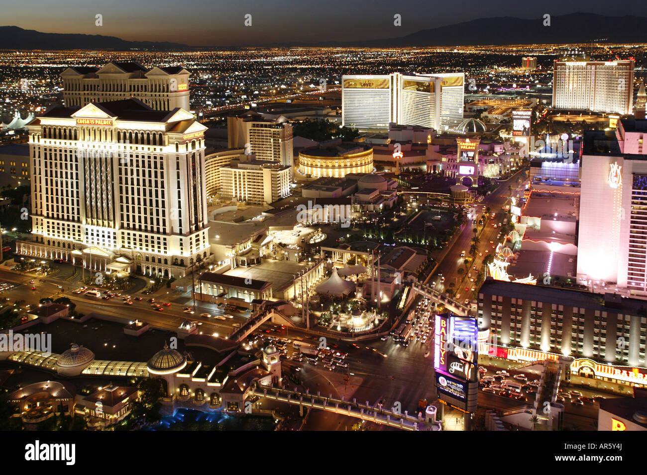 Las vegas casinos night aerial hi-res stock photography and images - Alamy