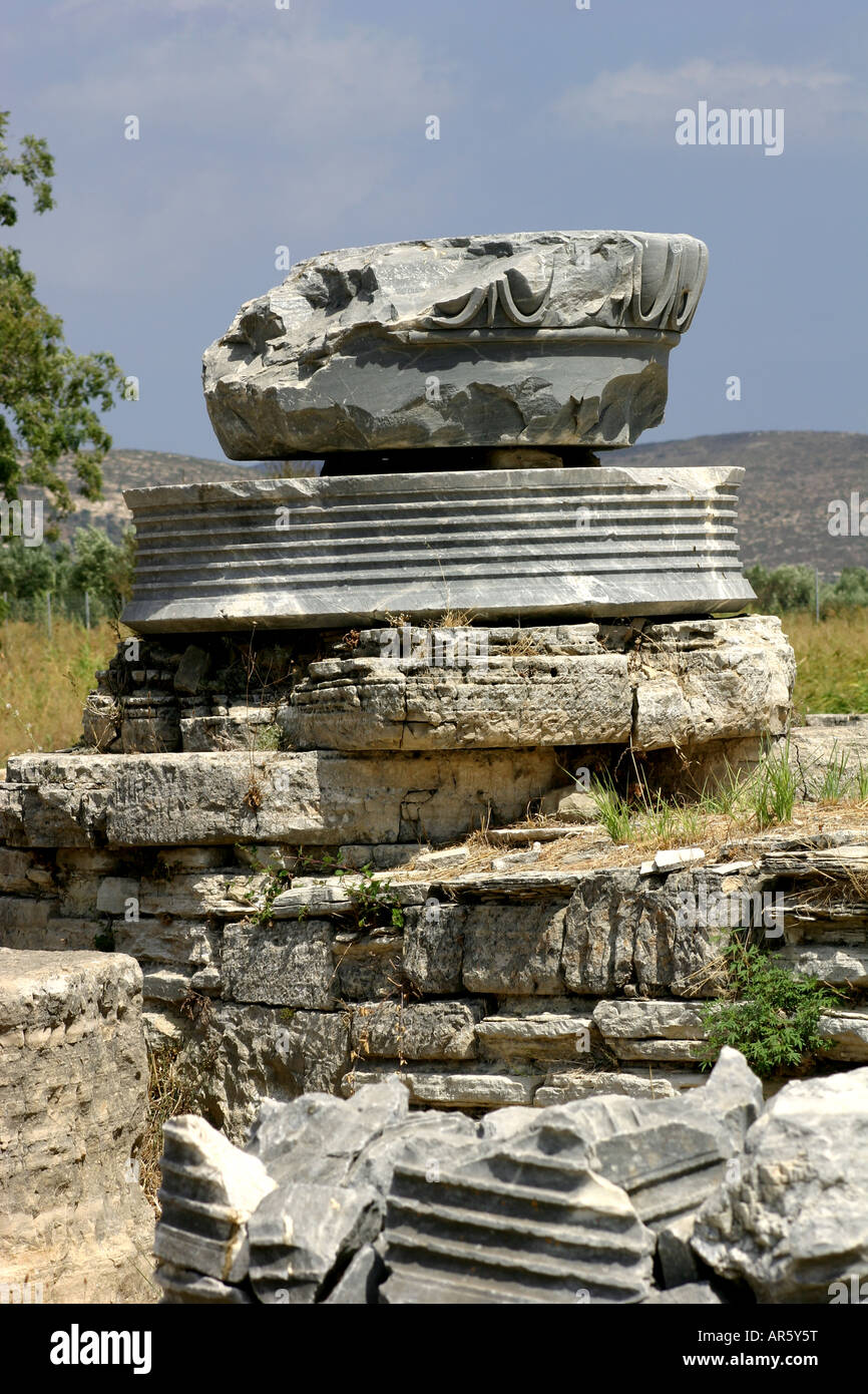 Round greek temple hi-res stock photography and images - Alamy