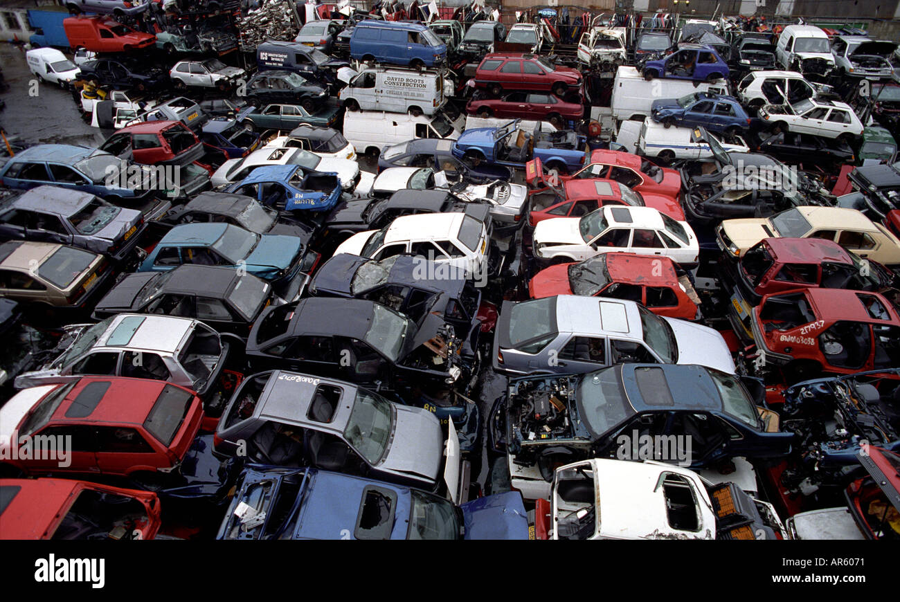 Car scrap heap outside London Stock Photo - Alamy