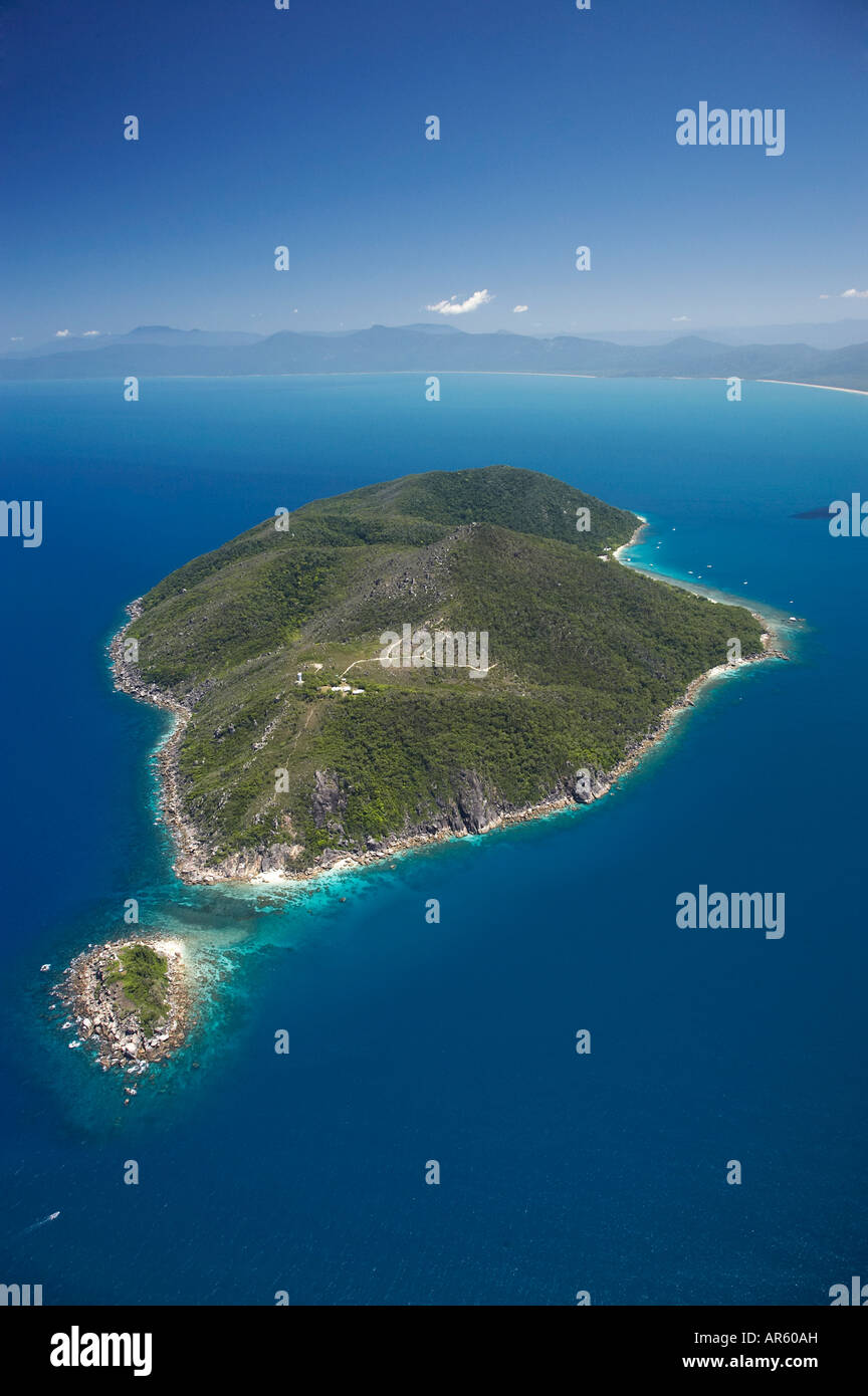 Fitzroy Island and Little Fitzroy Island near Cairns North Queensland ...