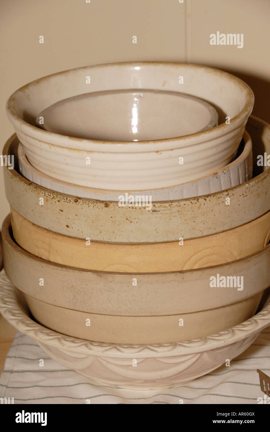 Kitchen towl hi-res stock photography and images - Alamy