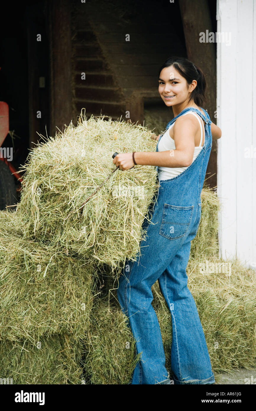 Farmer girl hay hi-res stock photography and images - Alamy