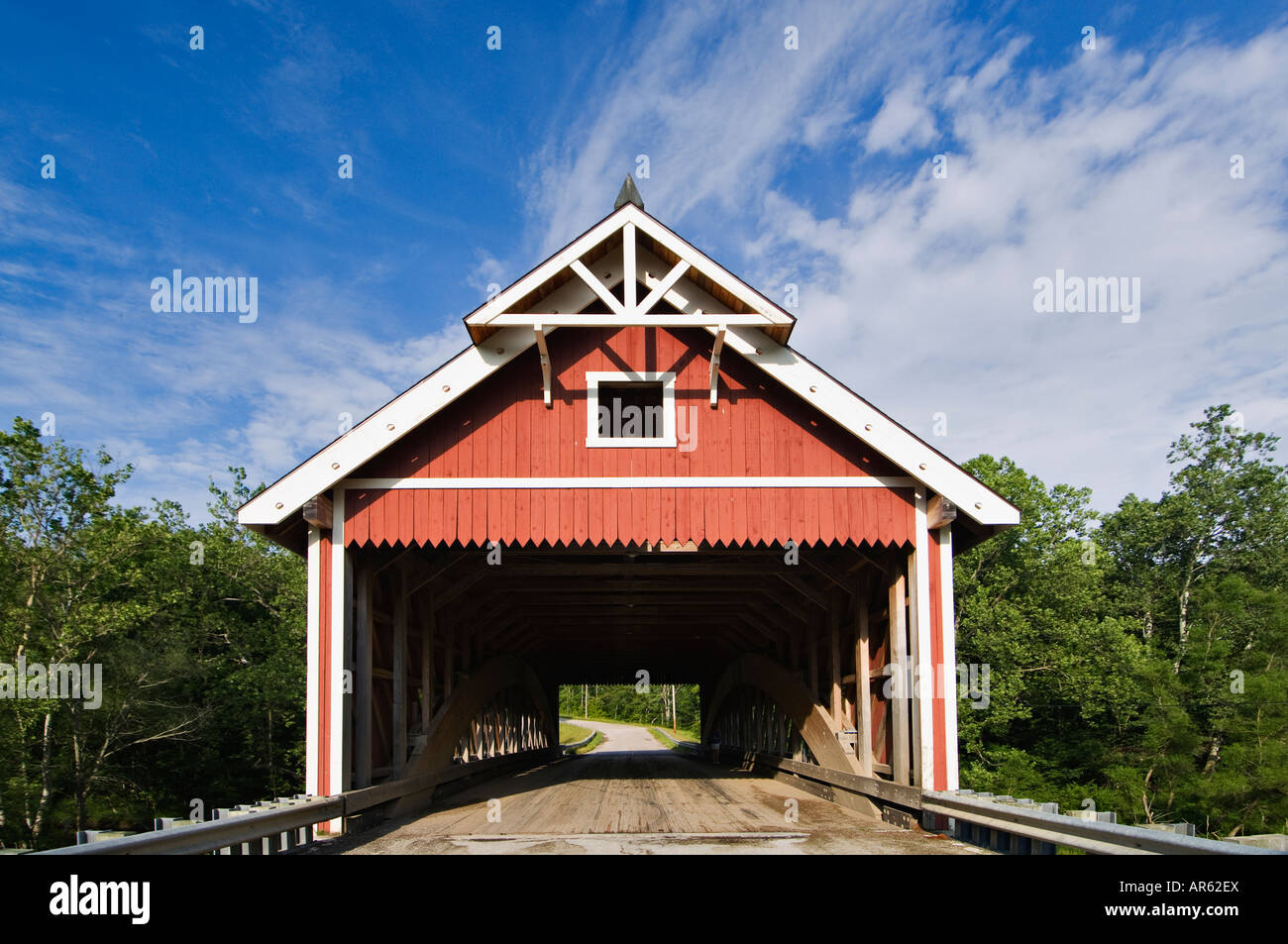 Netcher road covered bridge hi-res stock photography and images - Alamy
