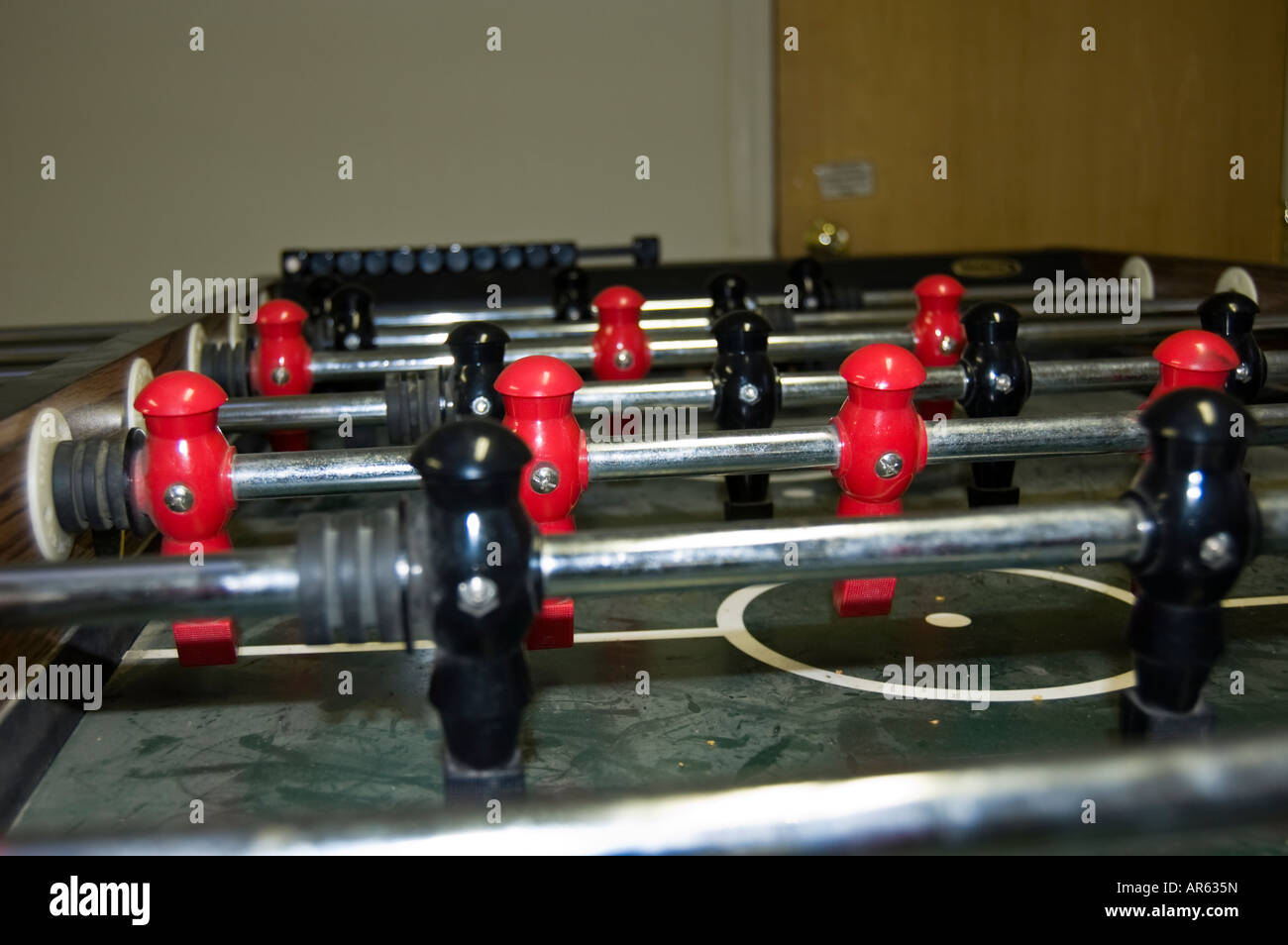 Defense table hi-res stock photography and images - Alamy