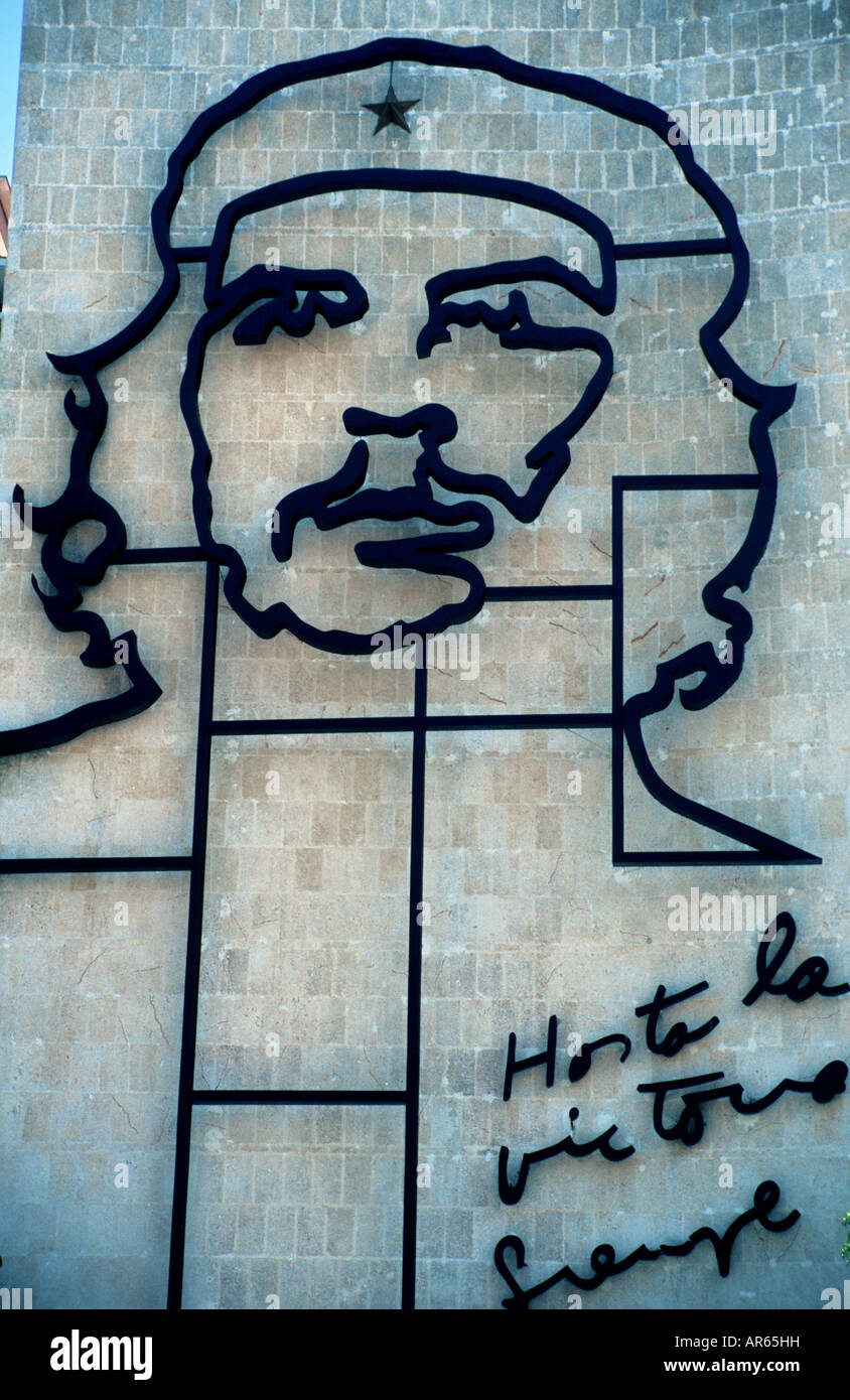 Che Guevara mural, Plaza de la Revolucion, Havana, Cuba Stock Photo - Alamy