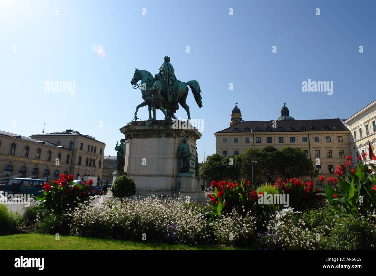 Statue at Odeonsplatz Munich Bavaria Germany Stock Photo - Alamy