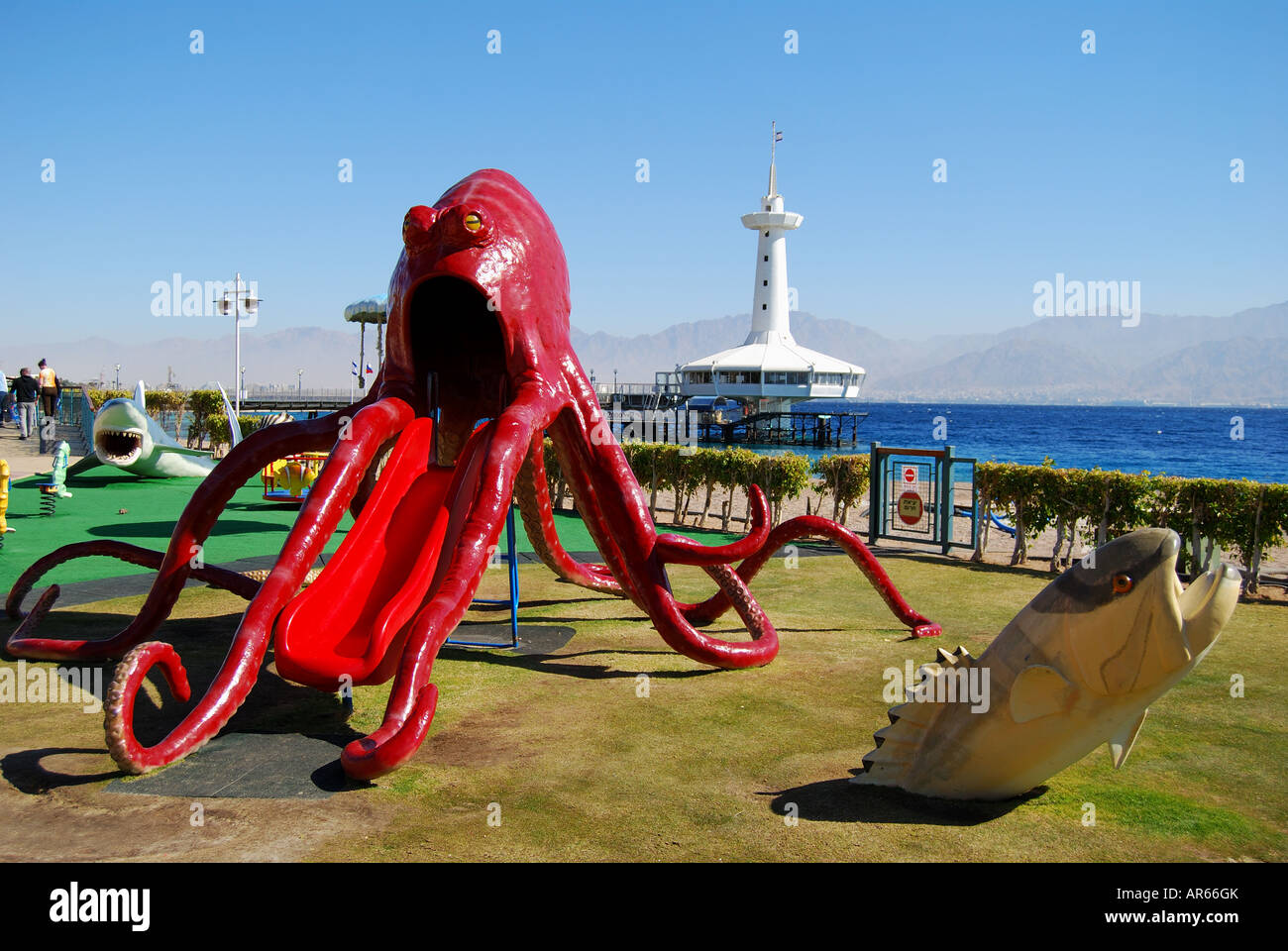 Children's playground and Coral World Underwater Observatory, Eilat ...