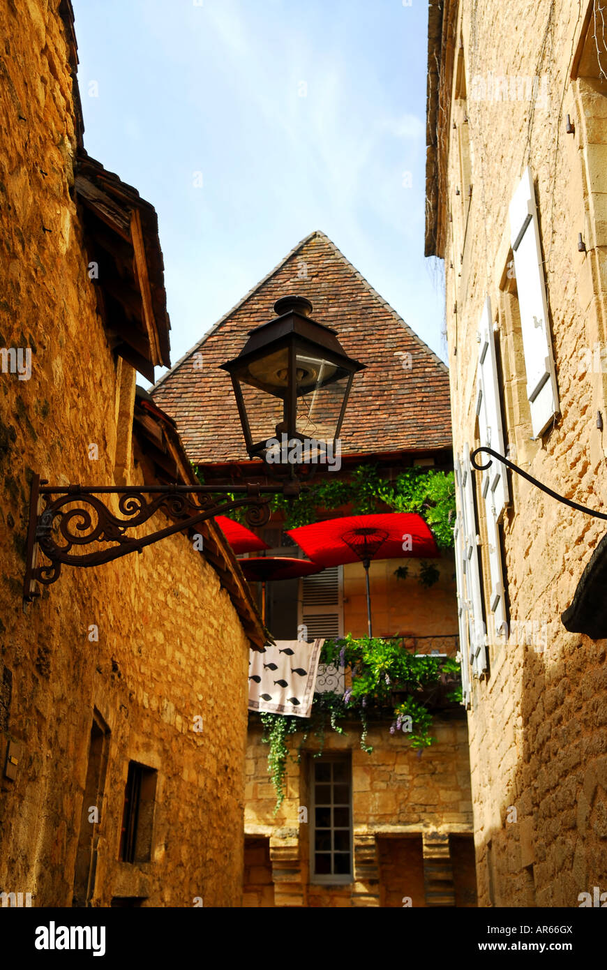 Details of medieval architecture in historical town of Sarlat France ...