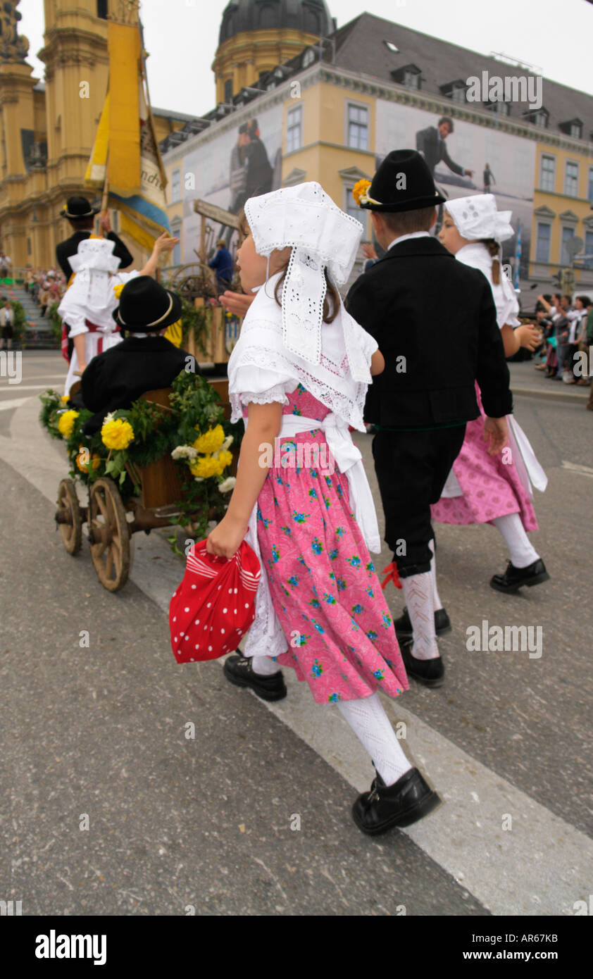 Oktoberfest traditional dance children hi-res stock photography and ...