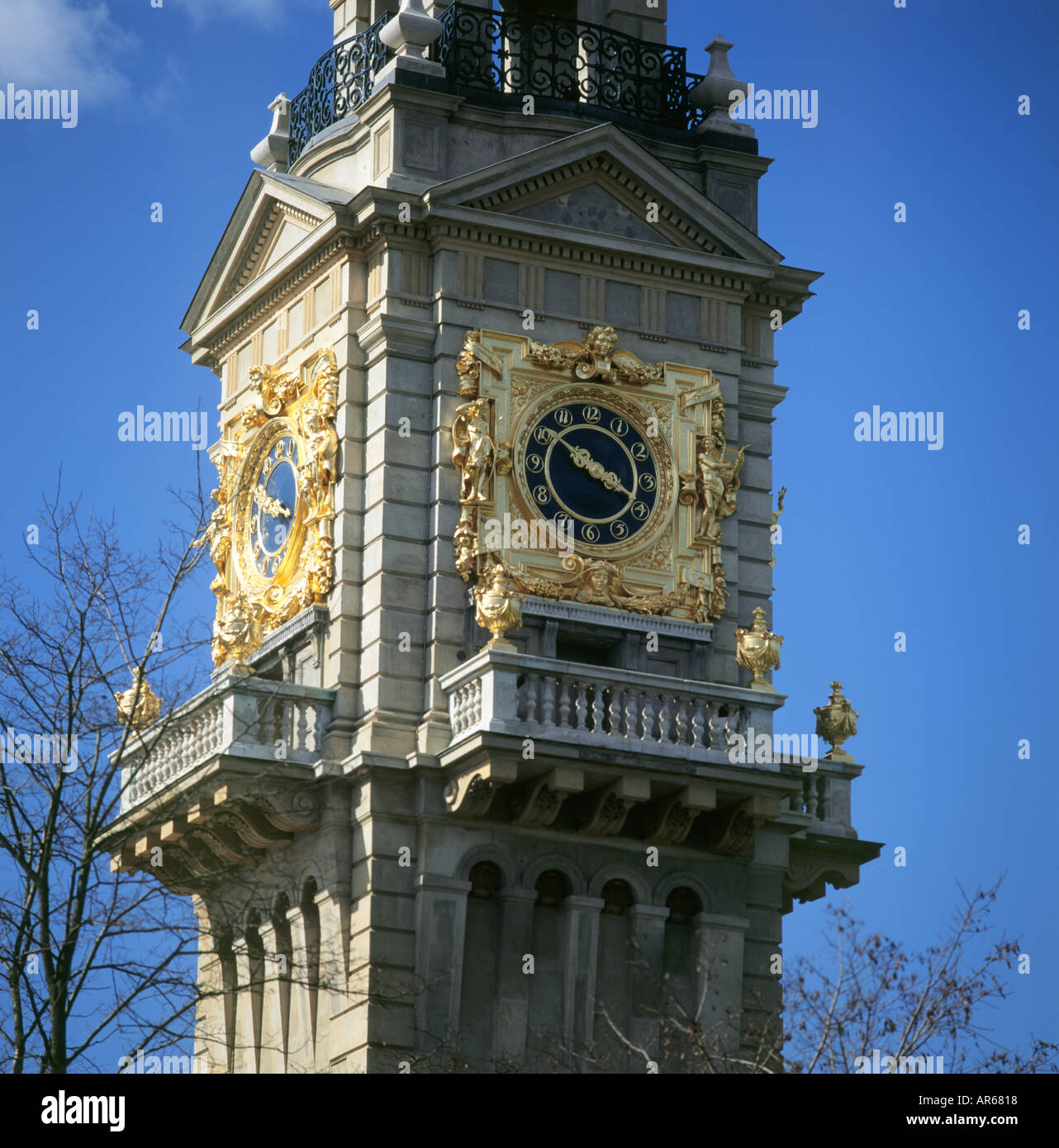 Cliveden clock tower hi-res stock photography and images - Alamy