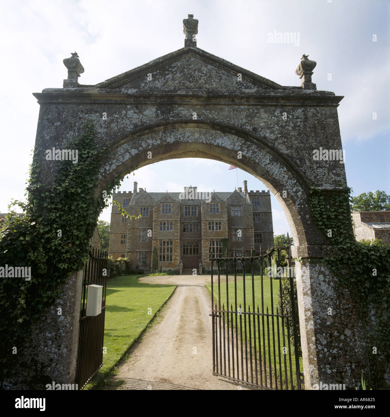 Chastleton House High Resolution Stock Photography and Images - Alamy